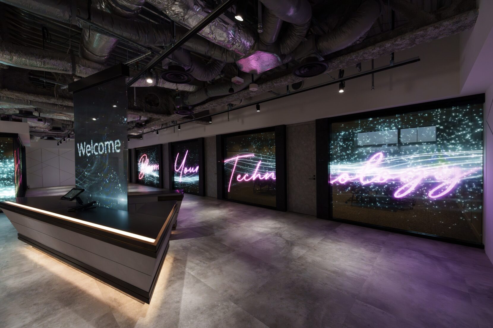 【新着情報】trA Visionが、デジタルサイネージアワード2024 優秀賞を受賞！（株式会社Dirbato様） | アビックス株式会社